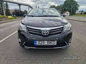 Черный Тойота Авенсис 2013 в Пайде, объемом двигателя 2.20 л и пробегом 232 тыс. км за 7250 €, фото 3 на AUTOMOTO.COM.LV