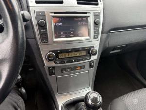 Melns Toyota Avensis 2013 Radviliškis, ar dzinēja tilpumu 2.00 L un nobraukumu 299 tūkst. km par 3950 €, foto 17 vietnē AUTOMOTO.COM.LV