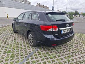 Черный Тойота Авенсис 2013 в Каунас, объемом двигателя 1.80 л и пробегом 306 тыс. км за 4800 €, фото 4 на AUTOMOTO.COM.LV