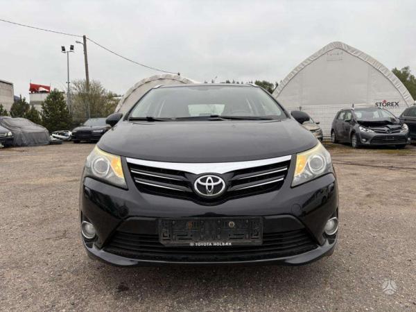 Melns Toyota Avensis 2013 Radviliškis, ar dzinēja tilpumu 2.00 L un nobraukumu 299 tūkst. km par 3750 €, foto 5 vietnē AUTOMOTO.COM.LV