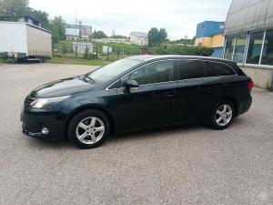 Melns Toyota Avensis 2013 Alīta, ar dzinēja tilpumu 2.00 L un nobraukumu 238 tūkst. km par 5100 €, foto 3 vietnē AUTOMOTO.COM.LV