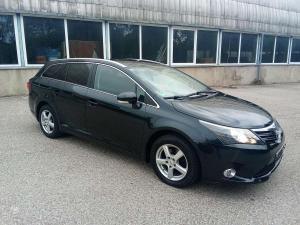 Melns Toyota Avensis 2013 Alīta, ar dzinēja tilpumu 2.00 L un nobraukumu 238 tūkst. km par 5100 €, foto 15 vietnē AUTOMOTO.COM.LV