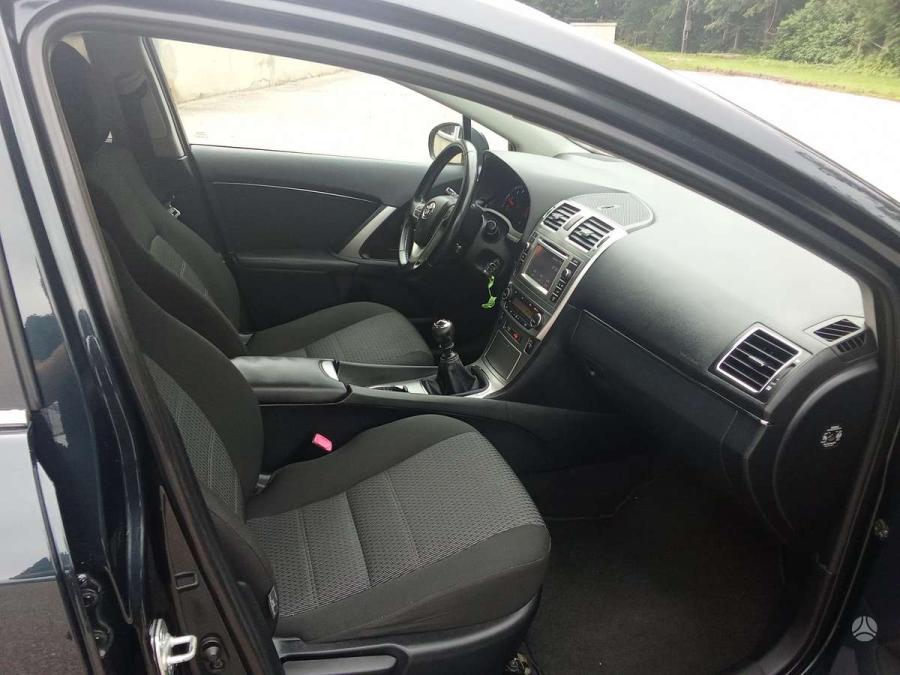 Melns Toyota Avensis 2013 Alīta, ar dzinēja tilpumu 2.00 L un nobraukumu 238 tūkst. km par 5100 €, foto 19 vietnē AUTOMOTO.COM.LV