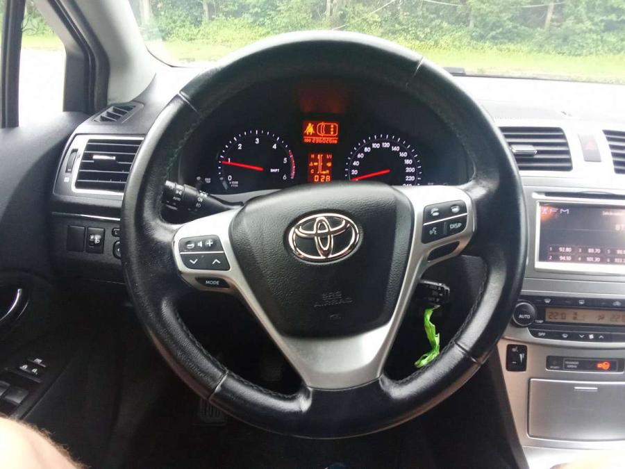 Melns Toyota Avensis 2013 Alīta, ar dzinēja tilpumu 2.00 L un nobraukumu 238 tūkst. km par 5100 €, foto 21 vietnē AUTOMOTO.COM.LV