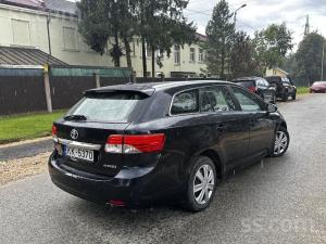 Черный Тойота Авенсис 2013 в Рига, объемом двигателя 2.20 л и пробегом 0 тыс. км за 2800 €, фото 5 на AUTOMOTO.COM.LV
