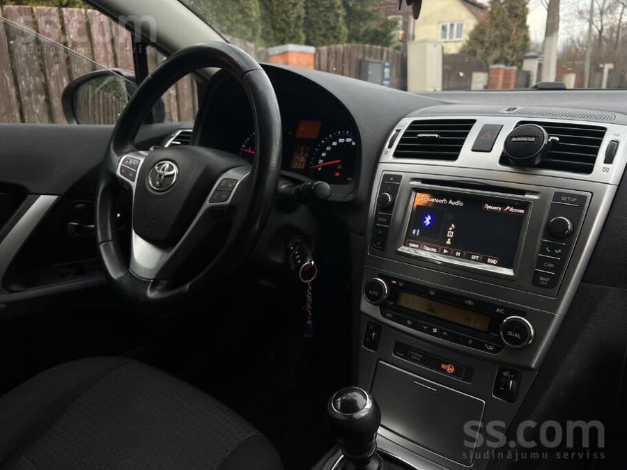 Черный Тойота Авенсис 2013 в Рига, объемом двигателя 2.20 л и пробегом 0 тыс. км за 2800 €, фото 11 на AUTOMOTO.COM.LV