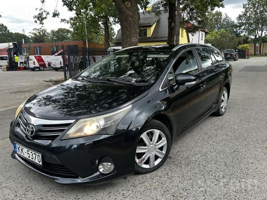 Melns Toyota Avensis 2013 Rīga, ar dzinēja tilpumu 2.00 L un nobraukumu 0 tūkst. km par 2600 €, foto 4 vietnē AUTOMOTO.COM.LV