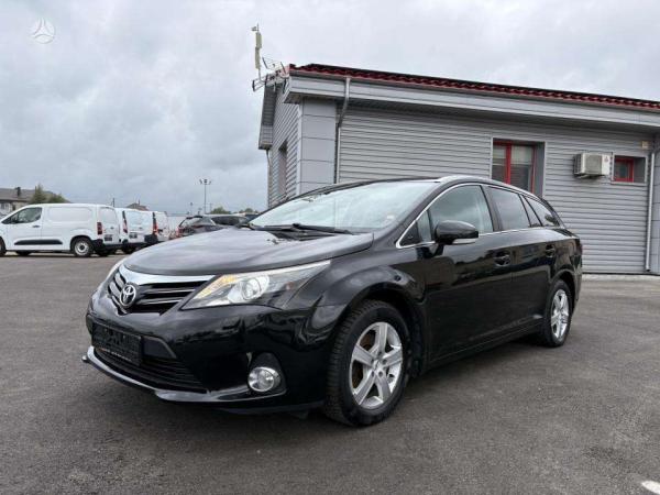Toyota Avensis 2013 Radviliškis vietnē Melns Toyota Avensis 2013 Radviliškis, ar dzinēja tilpumu 1.80 L un nobraukumu 225 tūkst. km par 7250 €, foto 1 vietnē AUTOMOTO.COM.LV