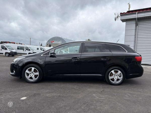 Toyota Avensis 2013 Radviliškis vietnē Melns Toyota Avensis 2013 Radviliškis, ar dzinēja tilpumu 1.80 L un nobraukumu 225 tūkst. km par 7250 €, foto 8 vietnē AUTOMOTO.COM.LV