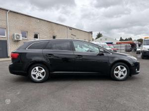 Melns Toyota Avensis 2013 Radviliškis, ar dzinēja tilpumu 1.80 L un nobraukumu 225 tūkst. km par 7250 €, foto 9 vietnē AUTOMOTO.COM.LV