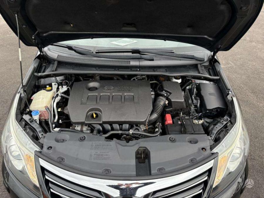 Melns Toyota Avensis 2013 Radviliškis, ar dzinēja tilpumu 1.80 L un nobraukumu 225 tūkst. km par 7250 €, foto 21 vietnē AUTOMOTO.COM.LV