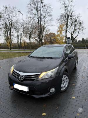 Melns Toyota Avensis 2014 Kauņa, ar dzinēja tilpumu 2.00 L un nobraukumu 295 tūkst. km par 4150 €, foto 2 vietnē AUTOMOTO.COM.LV