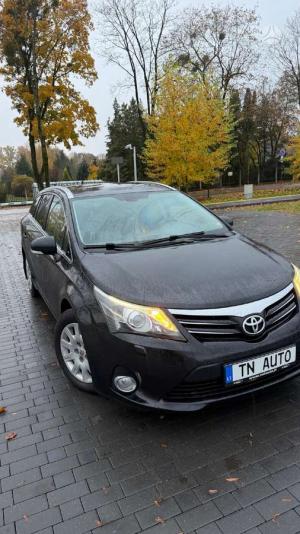 Melns Toyota Avensis 2014 Kauņa, ar dzinēja tilpumu 2.00 L un nobraukumu 295 tūkst. km par 4150 €, foto 7 vietnē AUTOMOTO.COM.LV