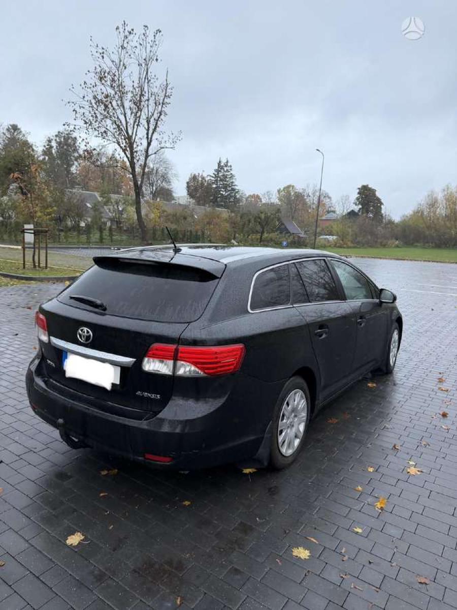 Melns Toyota Avensis 2014 Kauņa, ar dzinēja tilpumu 2.00 L un nobraukumu 295 tūkst. km par 4150 €, foto 12 vietnē AUTOMOTO.COM.LV