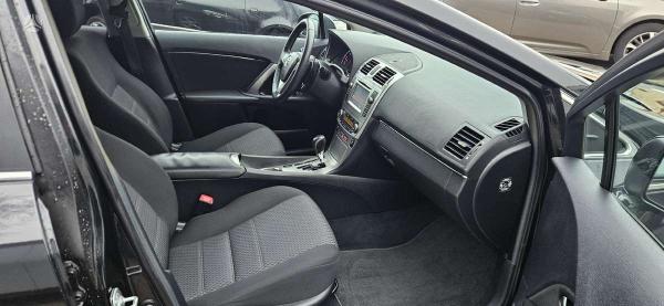 Melns Toyota Avensis 2014 Marijampole, ar dzinēja tilpumu 2.23 L un nobraukumu 324 tūkst. km par 5200 €, foto 11 vietnē AUTOMOTO.COM.LV