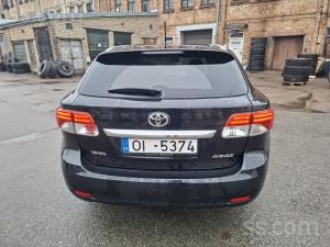 Black Toyota Avensis 2014 in Riga, with an engine capacity of 2.20 L and mileage of 224 thousand km for 7100 €, photo 5 on AUTOMOTO.COM.LV