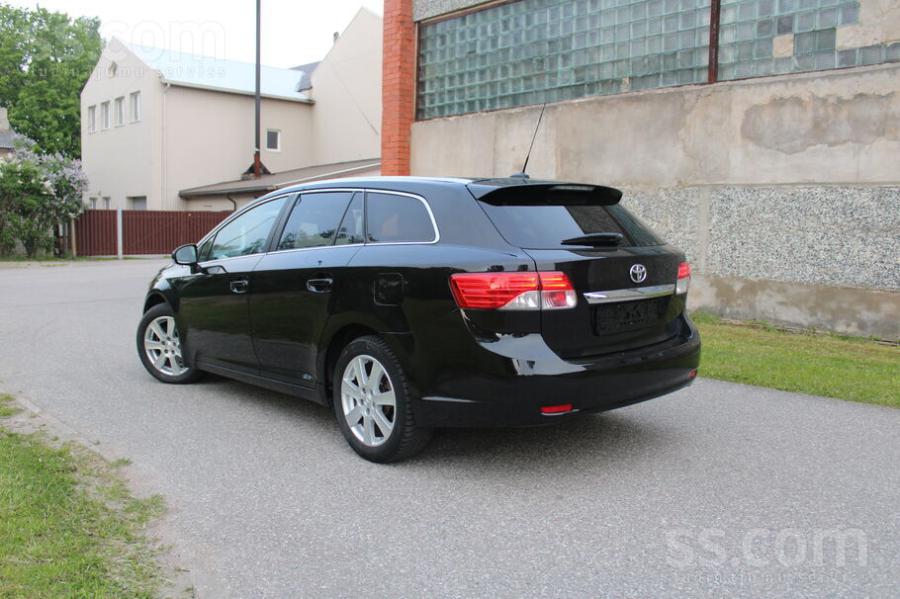 Черный Тойота Авенсис 2014 в Рига, объемом двигателя 2.00 л и пробегом 225 тыс. км за 6490 €, фото 5 на AUTOMOTO.COM.LV