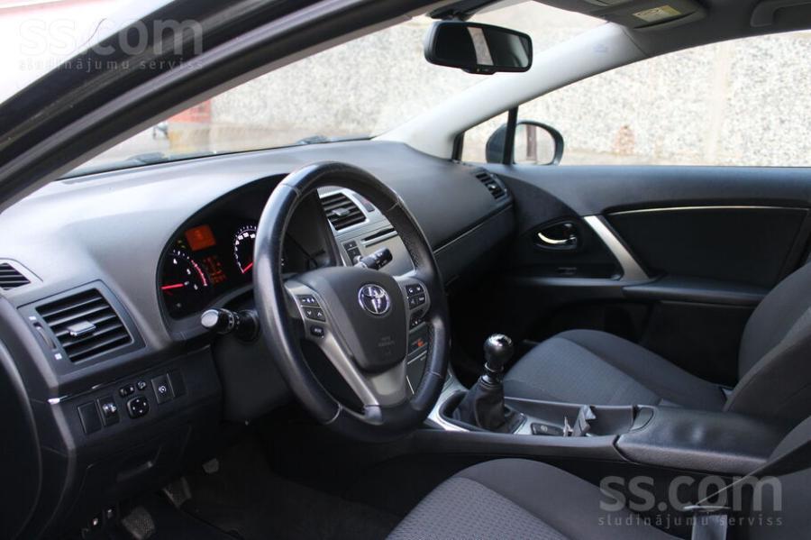 Черный Тойота Авенсис 2014 в Рига, объемом двигателя 2.00 л и пробегом 225 тыс. км за 6490 €, фото 17 на AUTOMOTO.COM.LV