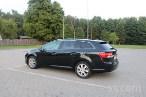 Черный Тойота Авенсис 2014 в Рига, объемом двигателя 2.00 л и пробегом 226 тыс. км за 6350 €, фото 5 на AUTOMOTO.COM.LV
