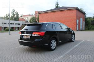 Черный Тойота Авенсис 2014 в Рига, объемом двигателя 2.00 л и пробегом 226 тыс. км за 6350 €, фото 7 на AUTOMOTO.COM.LV