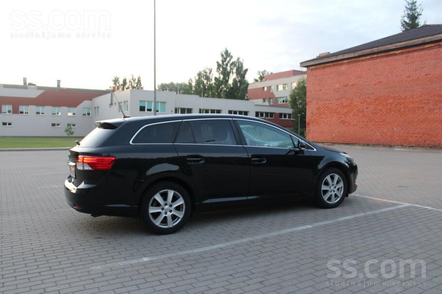 Черный Тойота Авенсис 2014 в Рига, объемом двигателя 2.00 л и пробегом 226 тыс. км за 6350 €, фото 8 на AUTOMOTO.COM.LV