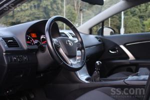 Черный Тойота Авенсис 2014 в Рига, объемом двигателя 2.00 л и пробегом 226 тыс. км за 6350 €, фото 15 на AUTOMOTO.COM.LV