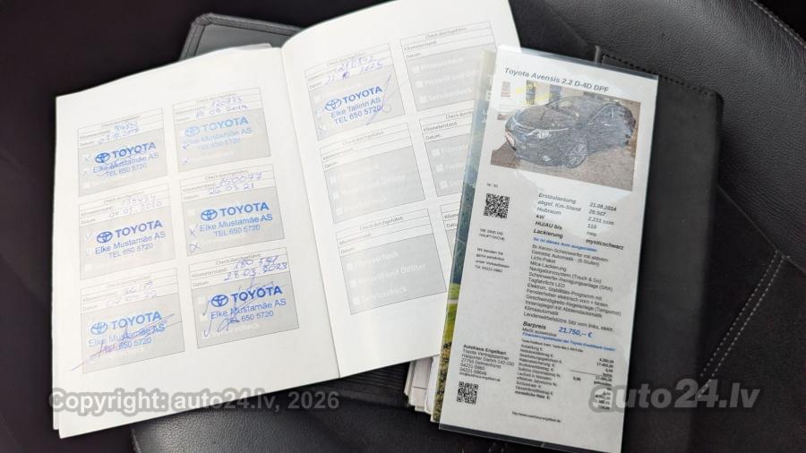 Черный Тойота Авенсис 2014 в Таллин, объемом двигателя 2.20 л и пробегом 219 тыс. км за 7000 €, фото 11 на AUTOMOTO.COM.LV