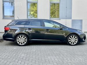 Черный Тойота Авенсис 2014 в Елгава, объемом двигателя 2.20 л и пробегом 0 тыс. км за 5500 €, фото 6 на AUTOMOTO.COM.LV