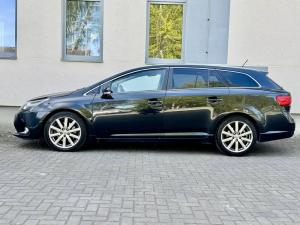 Черный Тойота Авенсис 2014 в Елгава, объемом двигателя 2.20 л и пробегом 290 тыс. км за 5500 €, фото 8 на AUTOMOTO.COM.LV