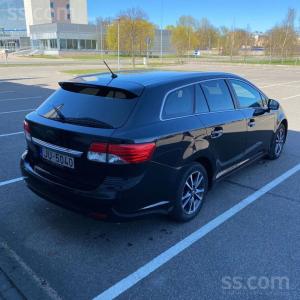 Черный Тойота Авенсис 2014 в Рига, объемом двигателя 2.00 л и пробегом 322 тыс. км за 4755 €, фото 4 на AUTOMOTO.COM.LV