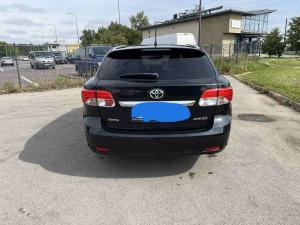 Black Toyota Avensis 2014 in Kaunas, with an engine capacity of 2.00 L and mileage of 297 thousand km for 5500 €, photo  on AUTOMOTO.COM.LV