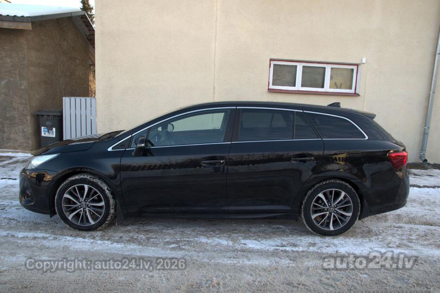 Melns Toyota Avensis 2015 Tartu, ar dzinēja tilpumu 1.80 L un nobraukumu 342 tūkst. km par 7700 €, foto 4 vietnē AUTOMOTO.COM.LV