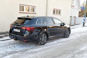 Black Toyota Avensis 2015 in Tartu, with an engine capacity of 1.80 L and mileage of 342 thousand km for 7700 €, photo 9 on AUTOMOTO.COM.LV