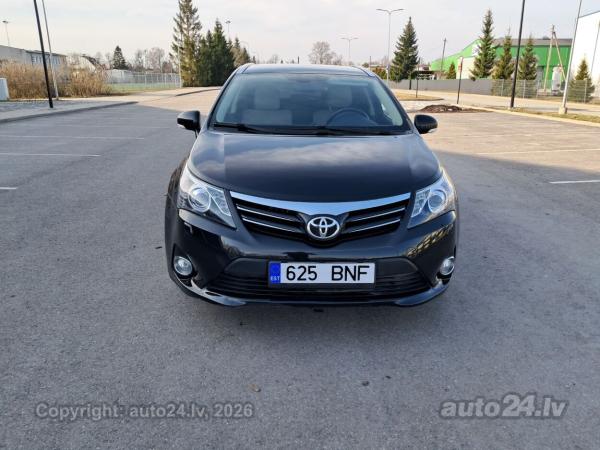 Melns Toyota Avensis 2015 Tallina, ar dzinēja tilpumu 1.80 L un nobraukumu 144 tūkst. km par 9500 €, foto 5 vietnē AUTOMOTO.COM.LV