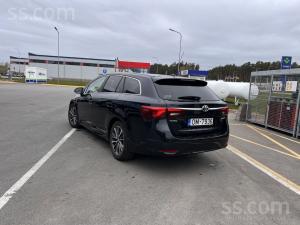 Черный Тойота Авенсис 2015 в Рига, объемом двигателя 2.00 л и пробегом 162 тыс. км за 8900 €, фото 5 на AUTOMOTO.COM.LV