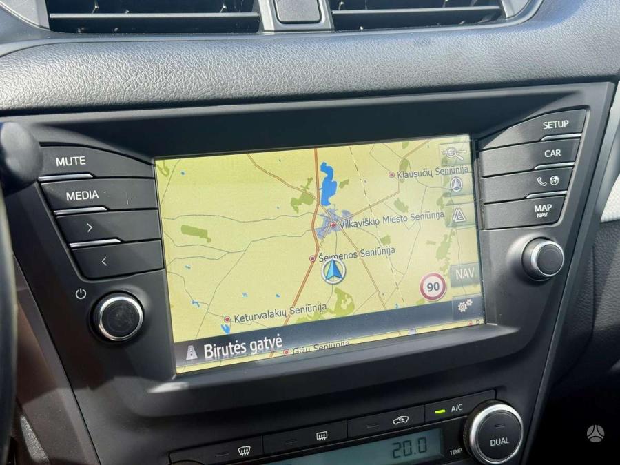 Черный Тойота Авенсис 2015 в Вилкавишкис, объемом двигателя 2.00 л и пробегом 232 тыс. км за 7800 €, фото 14 на AUTOMOTO.COM.LV