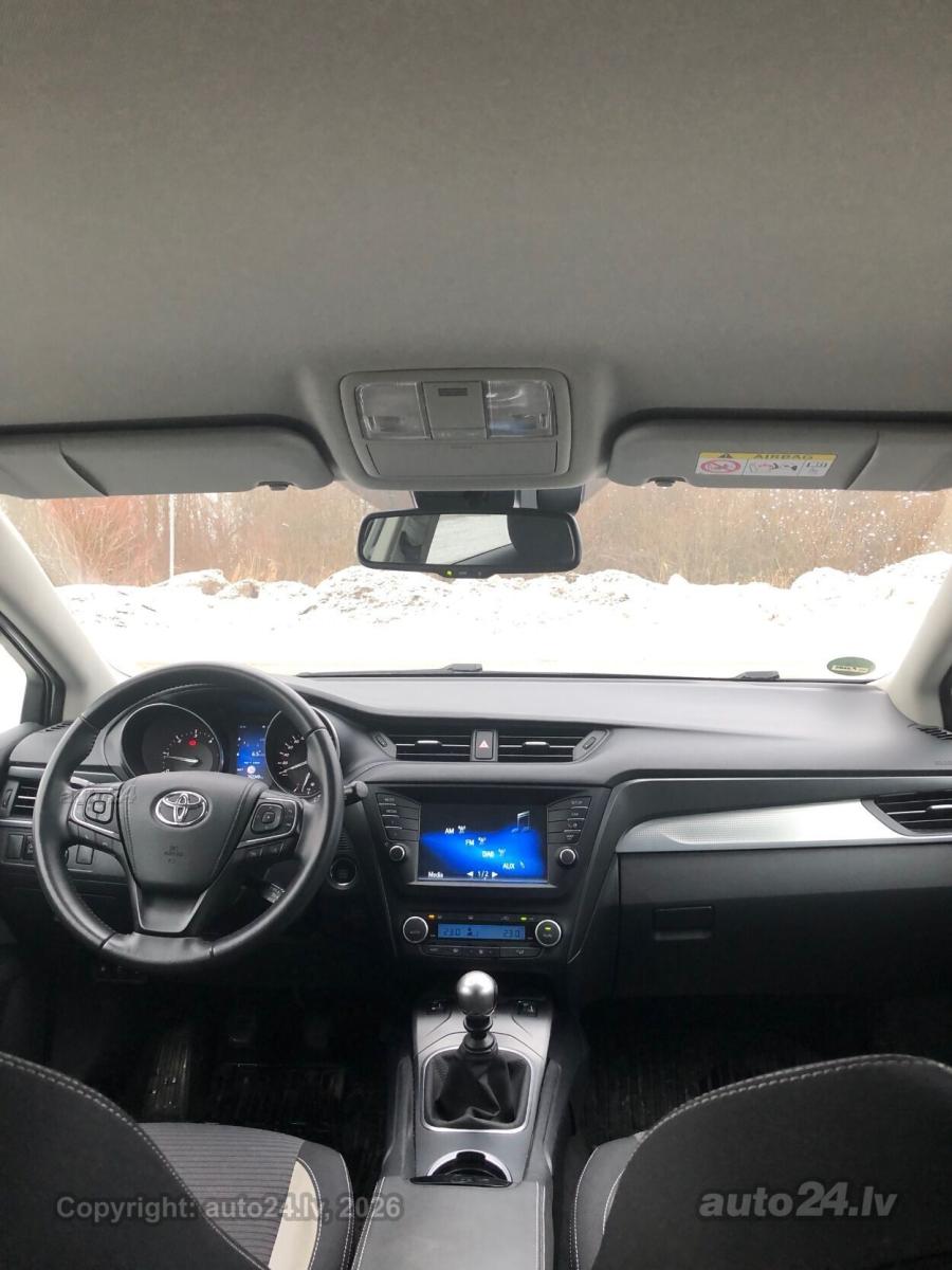 Melns Toyota Avensis 2015 Tartu, ar dzinēja tilpumu 2.00 L un nobraukumu 345 tūkst. km par 6900 €, foto 12 vietnē AUTOMOTO.COM.LV