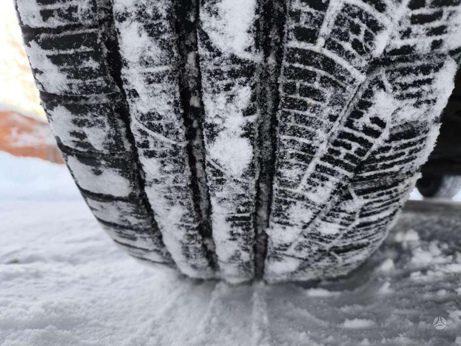 Черный Тойота Авенсис 2016 в Шяуляй, объемом двигателя 2.00 л и пробегом 233 тыс. км за 9000 €, фото 19 на AUTOMOTO.COM.LV