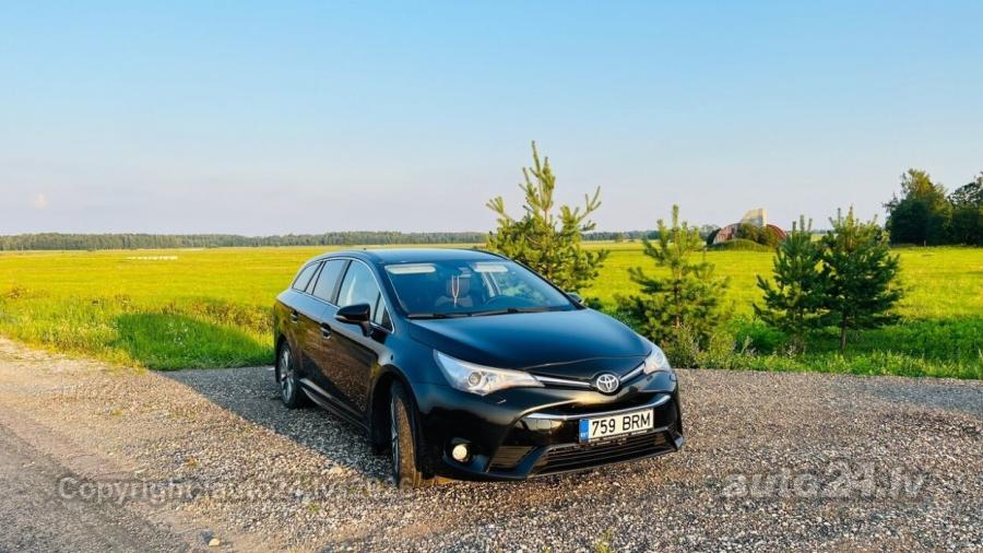 Черный Тойота Авенсис 2016 в Кохтла-Ярве, объемом двигателя 2.00 л и пробегом 300 тыс. км за 9500 €, фото 3 на AUTOMOTO.COM.LV