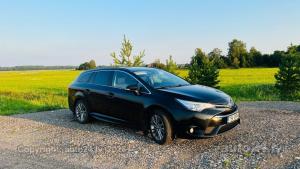 Черный Тойота Авенсис 2016 в Кохтла-Ярве, объемом двигателя 2.00 л и пробегом 300 тыс. км за 9500 €, фото 4 на AUTOMOTO.COM.LV