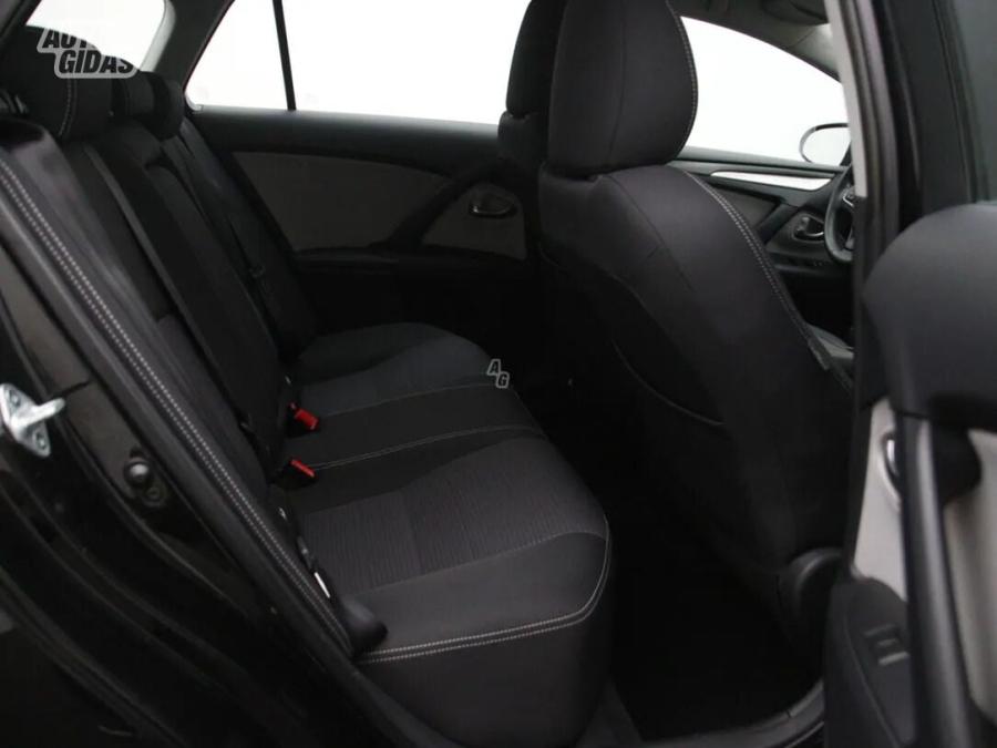 Melns Toyota Avensis 2016 Viļņa, ar dzinēja tilpumu 1.80 L un nobraukumu 166 tūkst. km par 10999 €, foto 16 vietnē AUTOMOTO.COM.LV