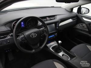 Melns Toyota Avensis 2016 Viļņa, ar dzinēja tilpumu 1.80 L un nobraukumu 166 tūkst. km par 10999 €, foto 17 vietnē AUTOMOTO.COM.LV