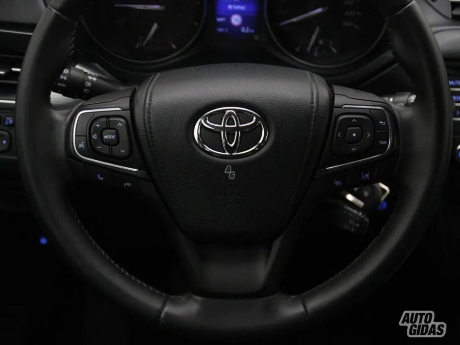 Melns Toyota Avensis 2016 Viļņa, ar dzinēja tilpumu 1.80 L un nobraukumu 166 tūkst. km par 10999 €, foto 19 vietnē AUTOMOTO.COM.LV