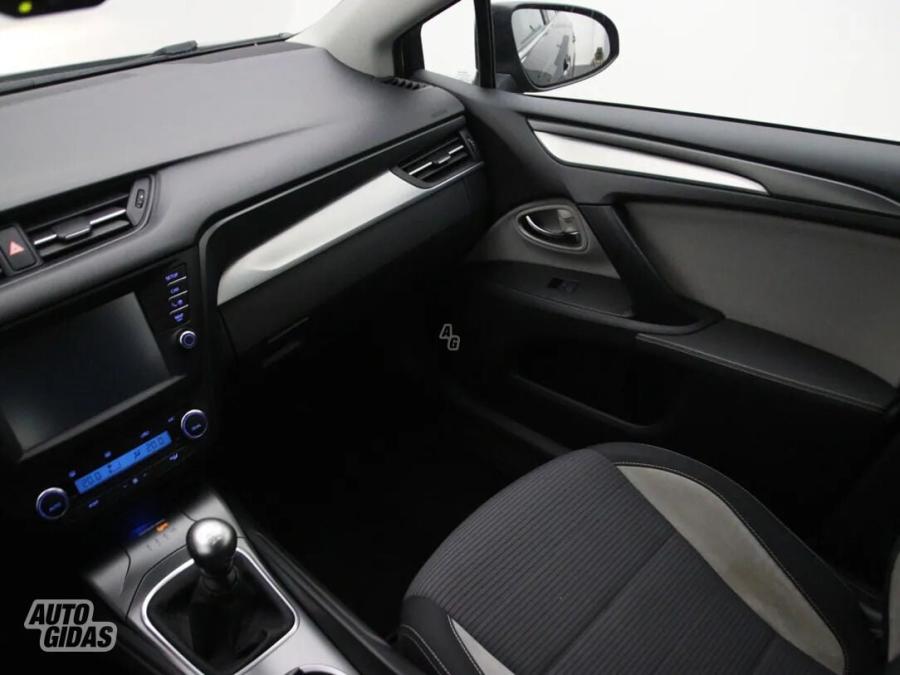 Melns Toyota Avensis 2016 Viļņa, ar dzinēja tilpumu 1.80 L un nobraukumu 166 tūkst. km par 10999 €, foto 22 vietnē AUTOMOTO.COM.LV