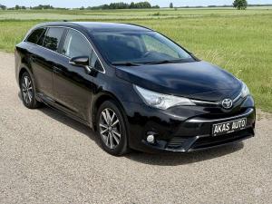 Черный Тойота Авенсис 2016 в Вилкавишкис, объемом двигателя 1.80 л и пробегом 277 тыс. км за 8900 €, фото 3 на AUTOMOTO.COM.LV