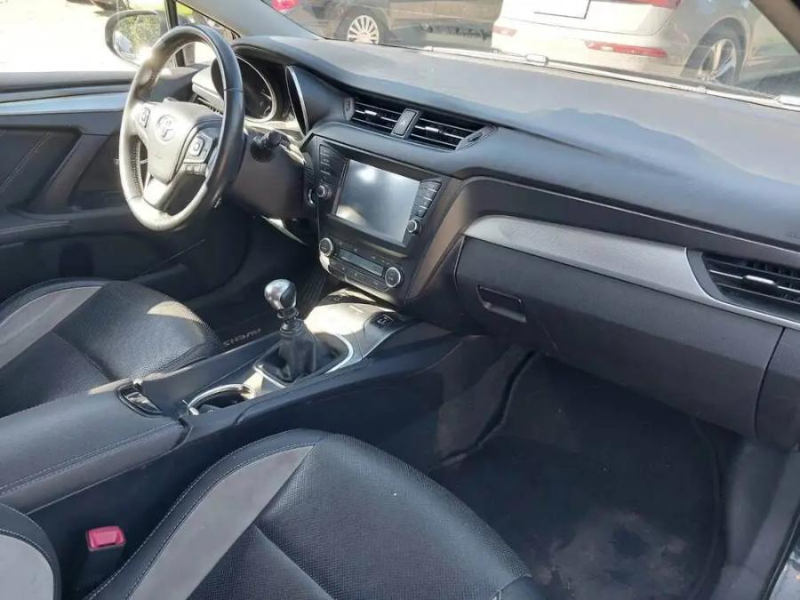 Черный Тойота Авенсис 2016 в Лимбажи, объемом двигателя 2.00 л и пробегом 316 тыс. км за 8550 €, фото 9 на AUTOMOTO.COM.LV