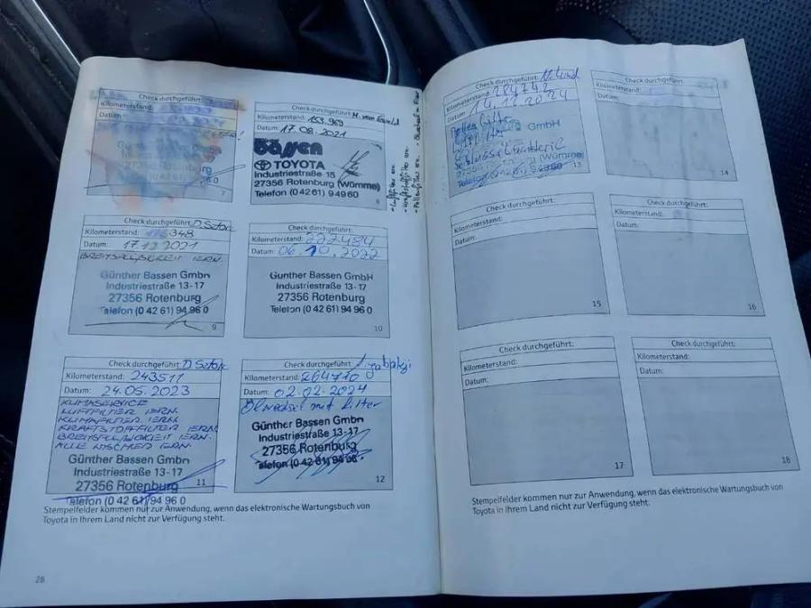 Черный Тойота Авенсис 2016 в Лимбажи, объемом двигателя 2.00 л и пробегом 316 тыс. км за 8550 €, фото 15 на AUTOMOTO.COM.LV