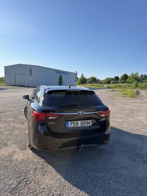 Черный Тойота Авенсис 2016 в Кохтла-Ярве, объемом двигателя 2.00 л и пробегом 301 тыс. км за 9500 €, фото 19 на AUTOMOTO.COM.LV