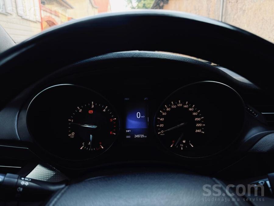 Черный Тойота Авенсис 2016 в Цесис, объемом двигателя 2.00 л и пробегом 0 тыс. км за 8990 €, фото 26 на AUTOMOTO.COM.LV