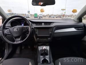 Черный Тойота Авенсис 2016 в Рига, объемом двигателя 2.00 л и пробегом 198 тыс. км за 9500 €, фото 9 на AUTOMOTO.COM.LV